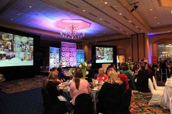 20 Ways To Increase Event Attendee Engagement With Event Technology